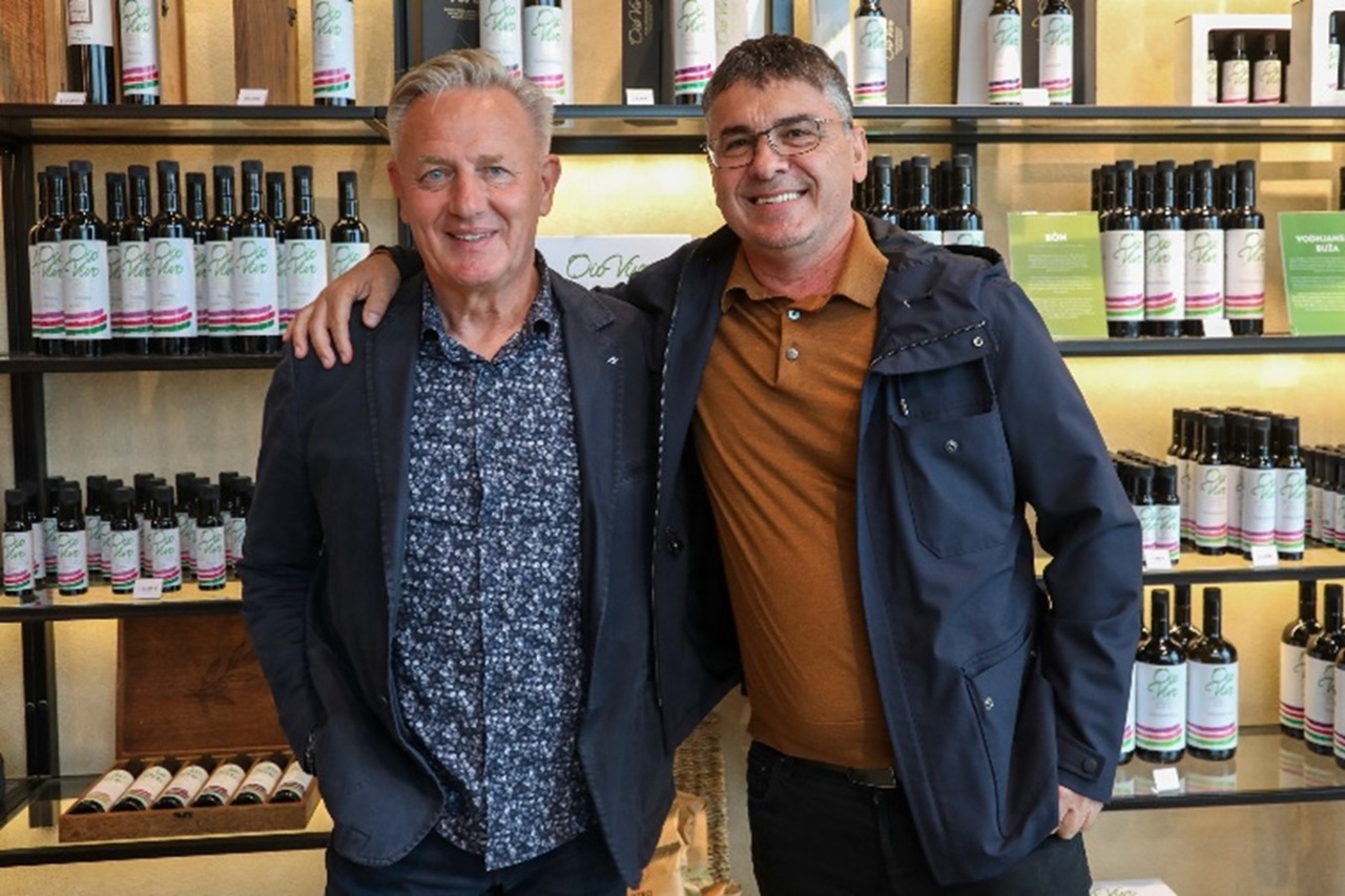 Four gold medals - Sensational success of Istrian olive growers in New ...